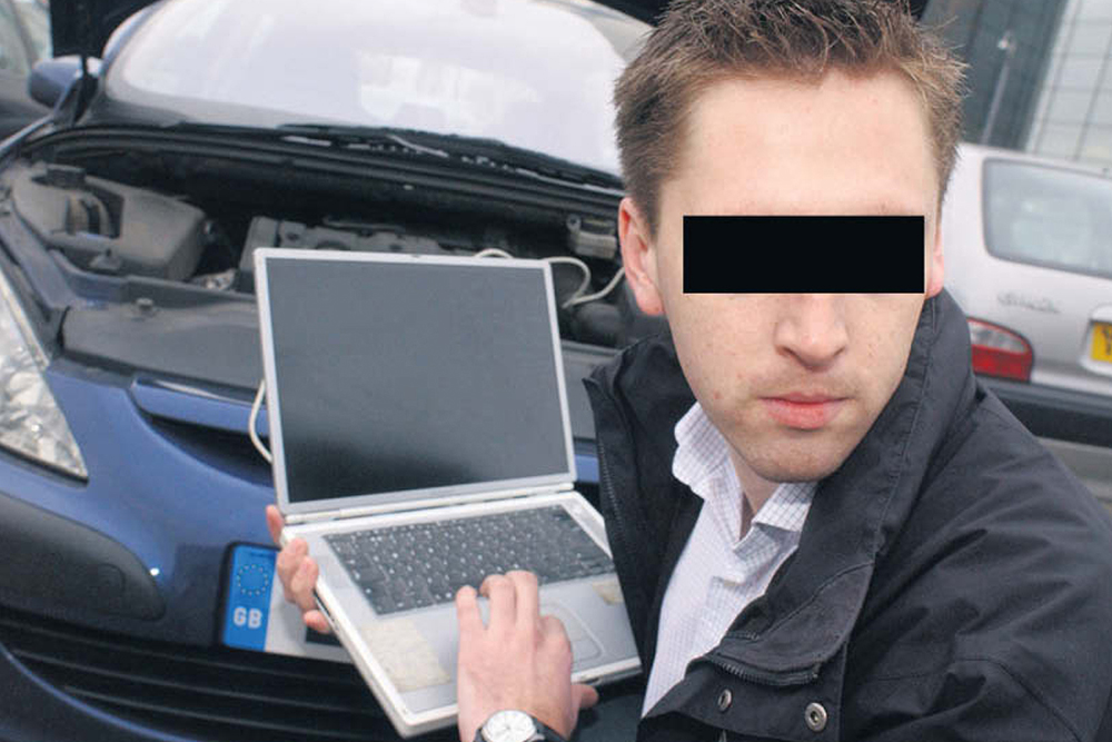 How Hi Tech Thieves Are Defeating Keyless Car Security Systems